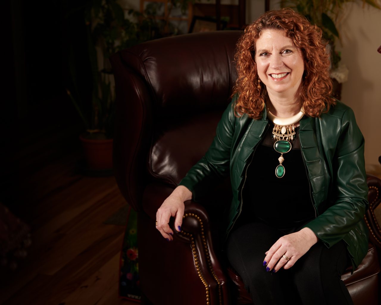 Download Speaker Kit - Lisa Ryan Speaks